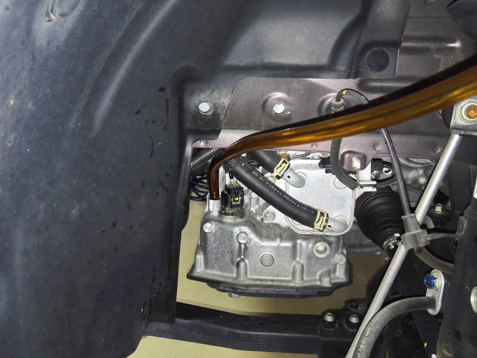 ホンダN-BOX,HMMF交換！CVTオイル交換で燃費・走り絶好調！ | -テクニカルステージ-北九州の車・バイクおまかせ！